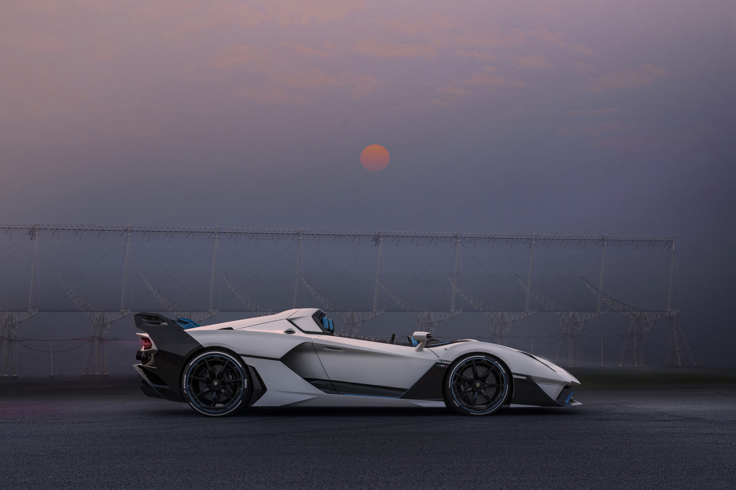 Marka Lamborghini na sprzedaż? Na stole jest astronomiczna oferta od ...