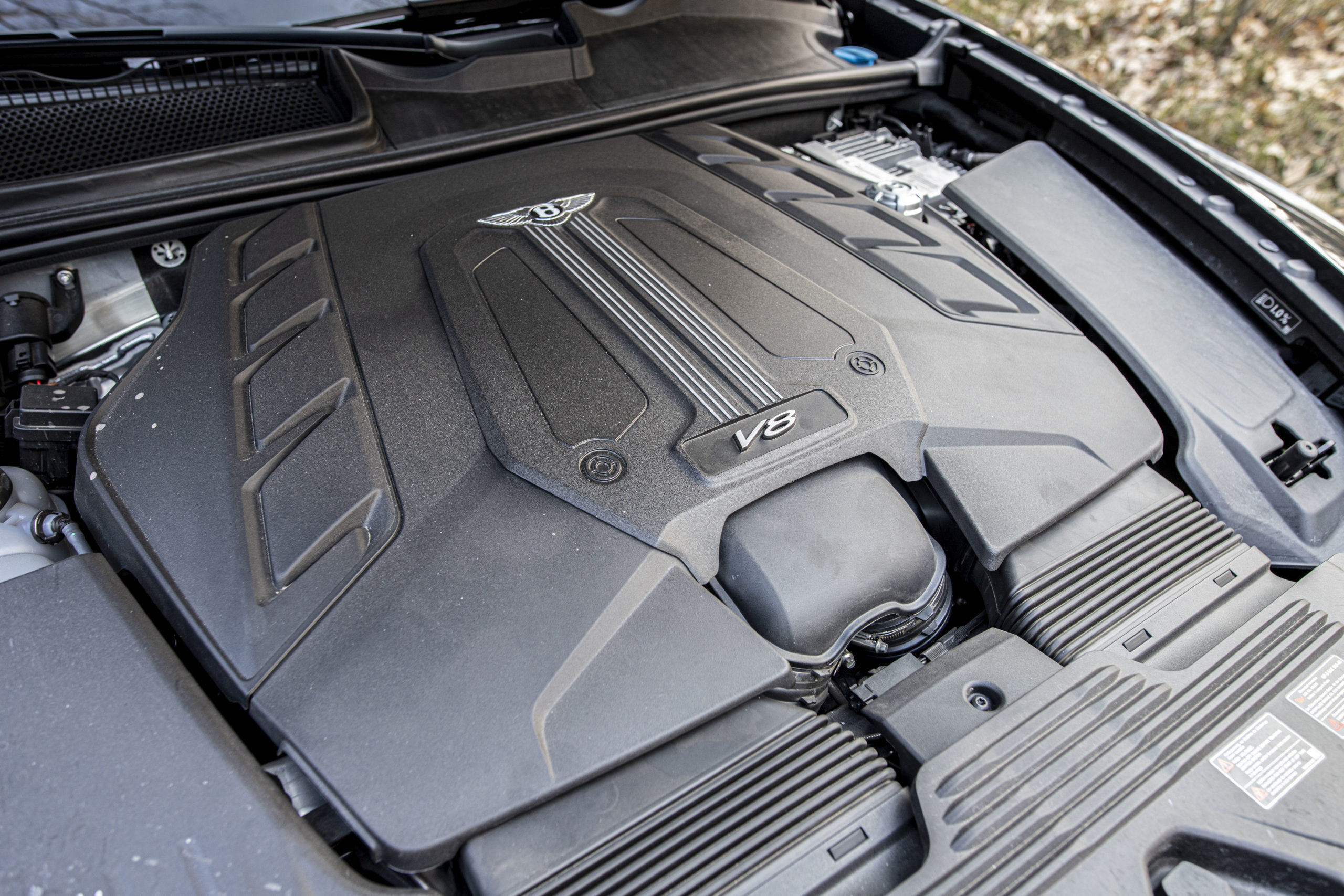 Test. Bentley Bentayga V8. Luksusowy SUV z niemieckimi genami - Automotyw
