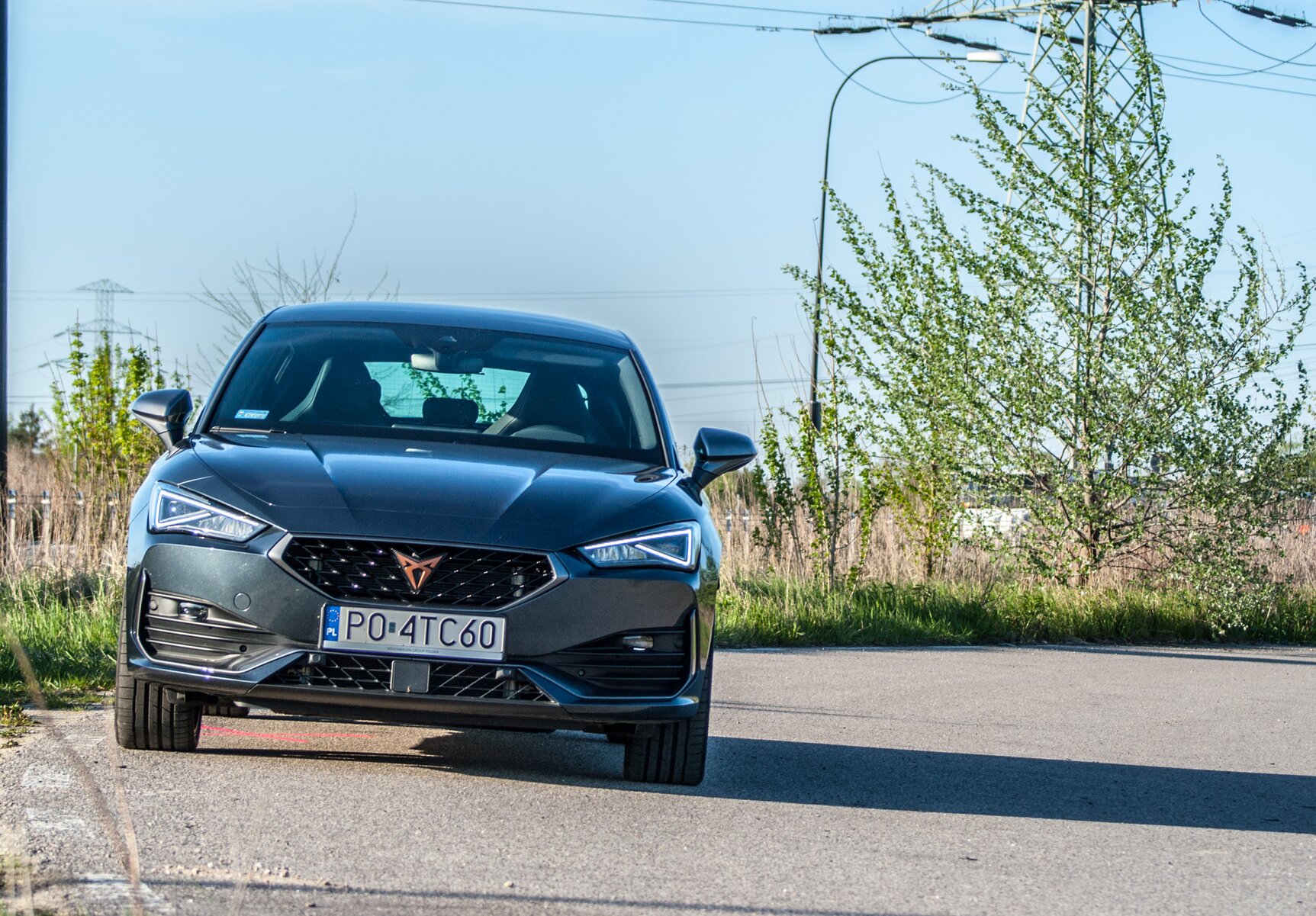 Test. Cupra Leon PHEV - hybrydowy hatchback, który jest całkiem "hot ...