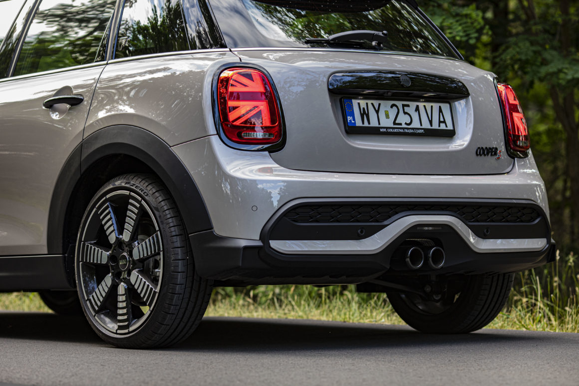 Mini Cooper S. Test. Hatchback inny niż wszystkie - Automotyw