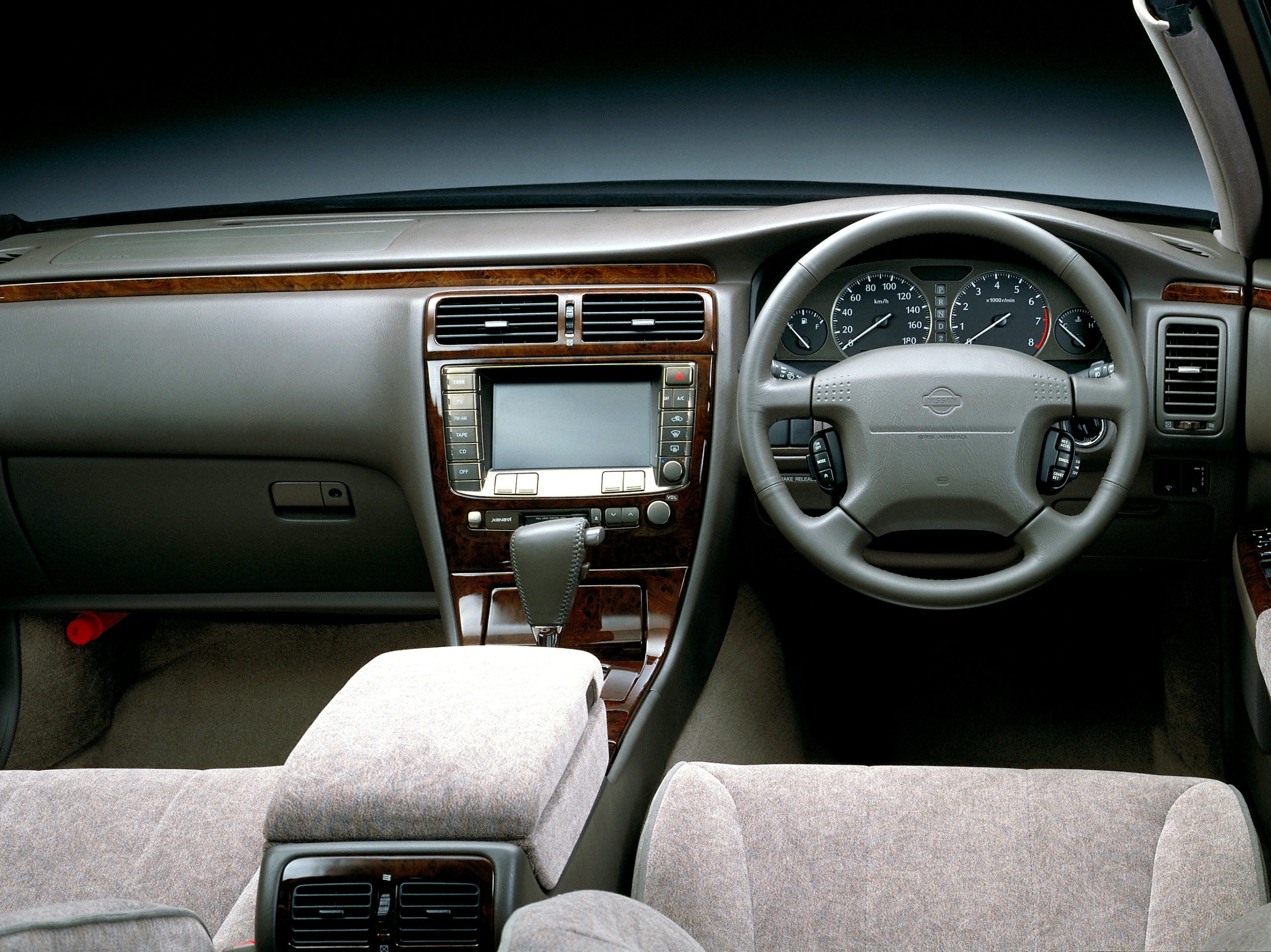 Nissan Y33 - Cima, Cedric, Gloria i Leopard. Japońska limuzyna z ...