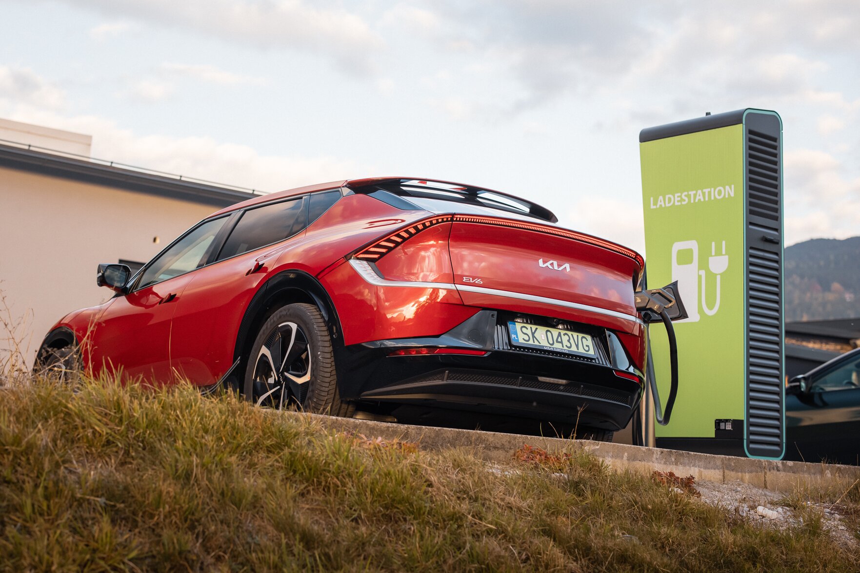 Test. Elektryczna Kia EV6. To auto na prąd namiesza na polskim rynku ...