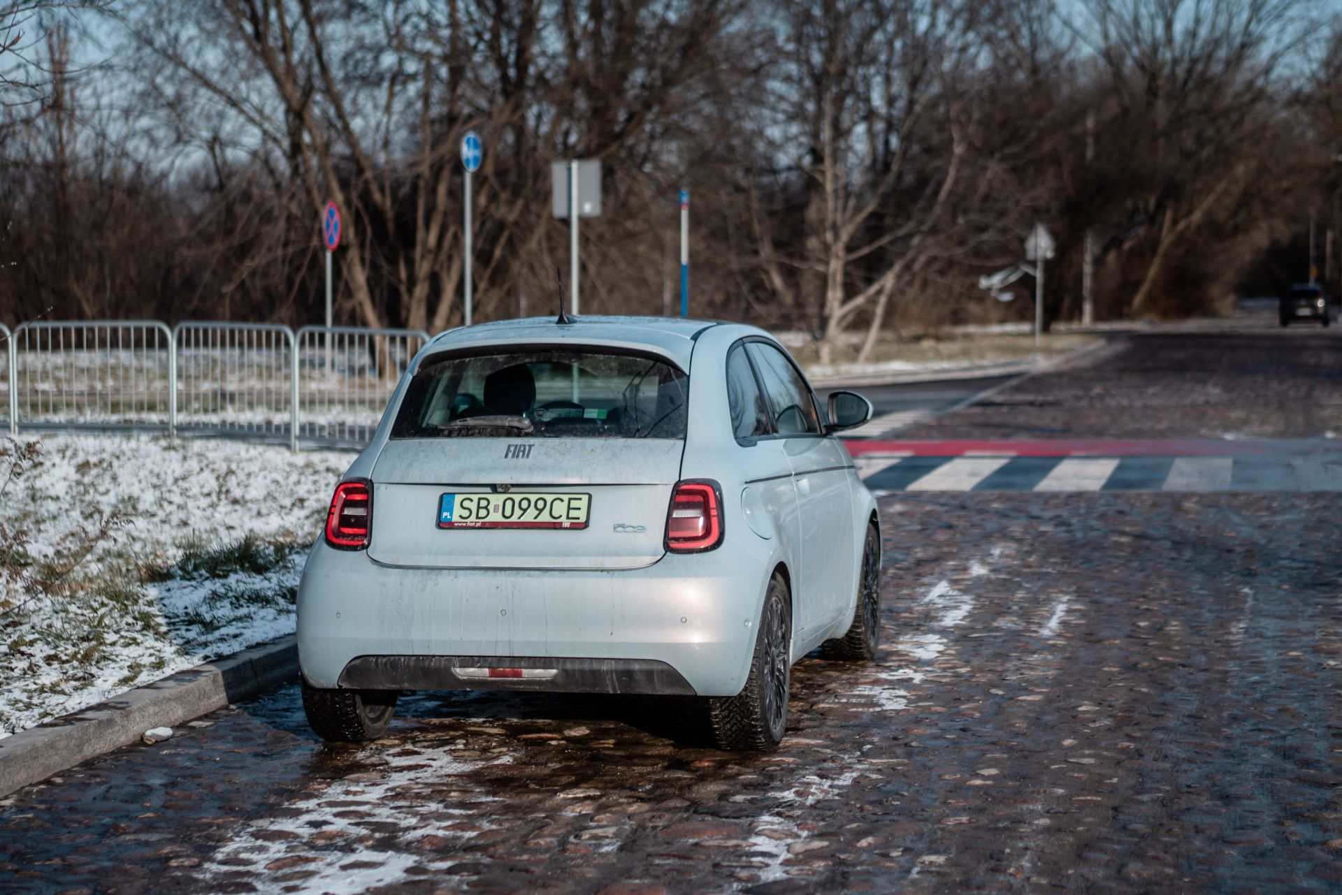 Test. Fiat 500 Icon - czy to najlepszy elektryk do miasta? - Automotyw