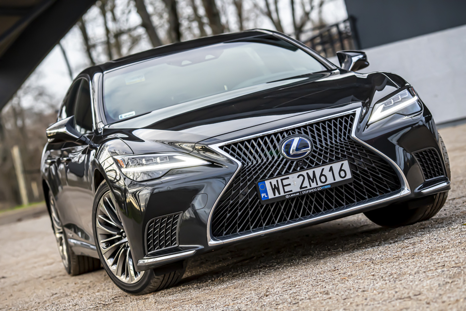 Test. Lexus LS 500h FL. Luksusowa limuzyna inna niż niemieccy ... Test. Lexus LS 500h FL. Luksusowa limuzyna inna niż niemieccy ...