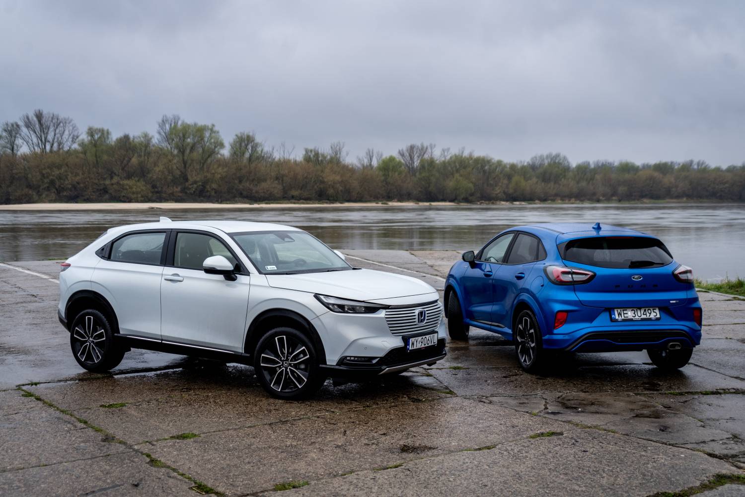 Test. Honda HR-V vs Ford Puma - komfort, czy frajda? - Automotyw