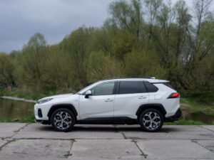Toyota RAV4 - generacje, wersje, dane techniczne, oceny, raporty ...