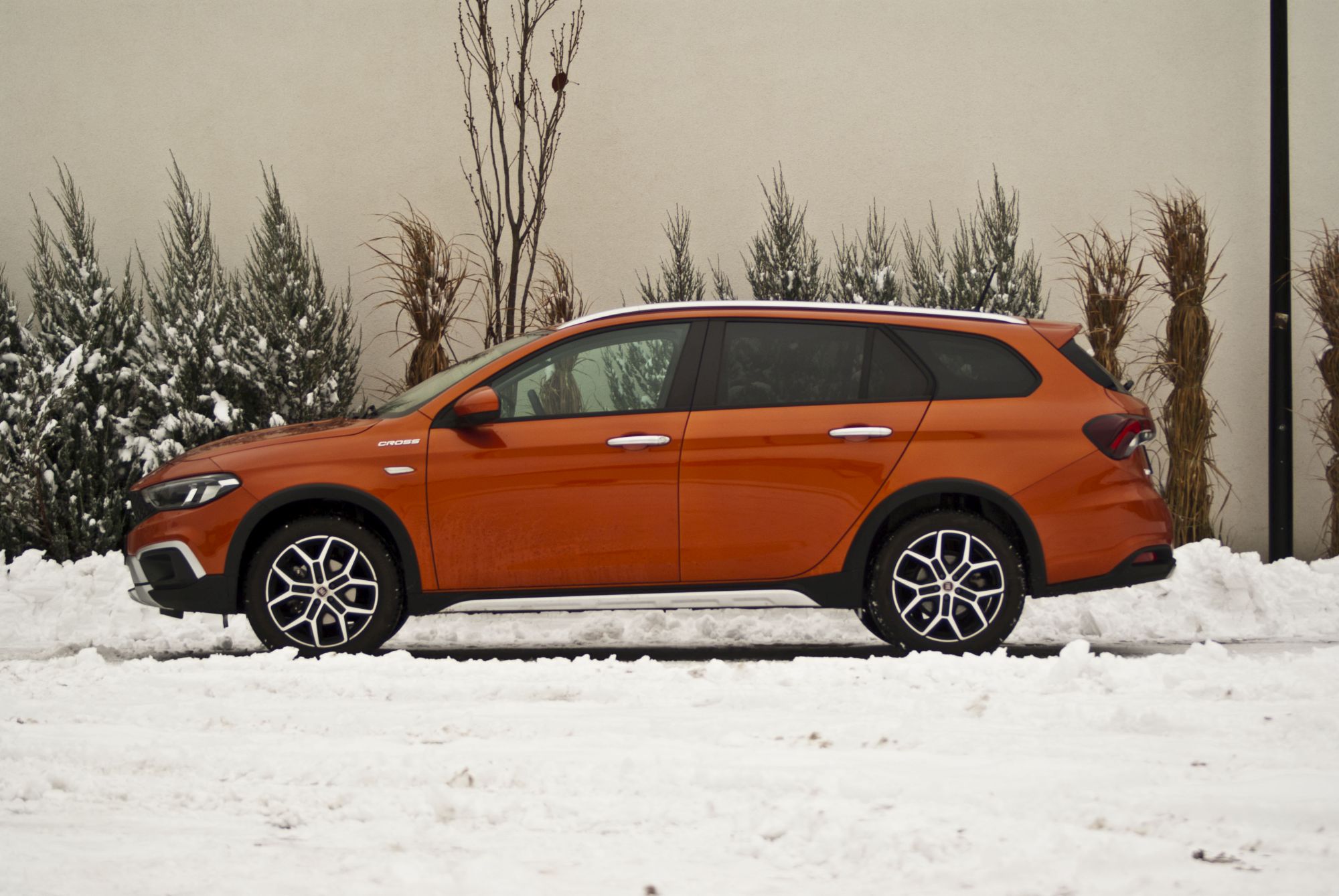 Fiat Tipo SW 1.6 Multijet Cross - kombi z dieslem - Automotyw