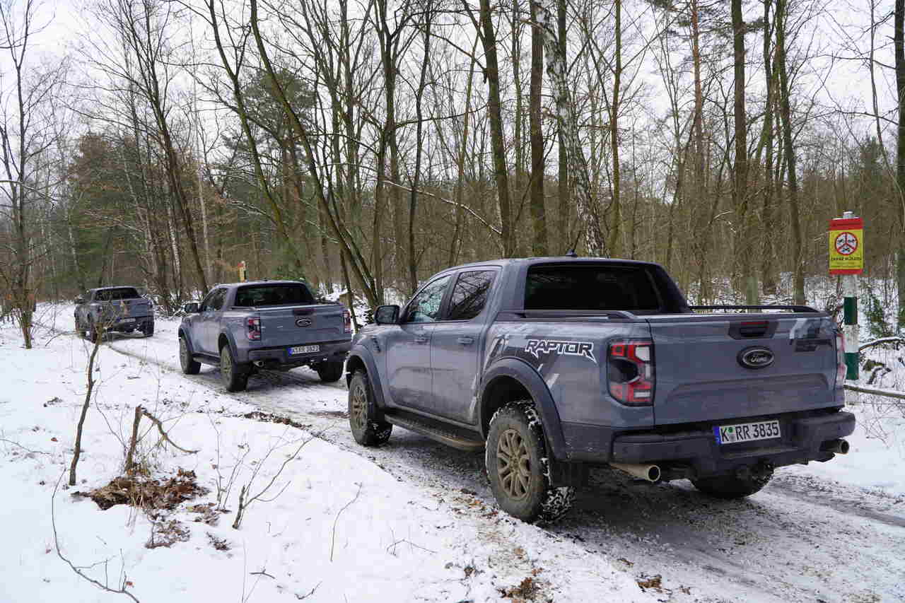 Ford Ranger Raptor - terenowy zawadiaka. Daje możliwości!