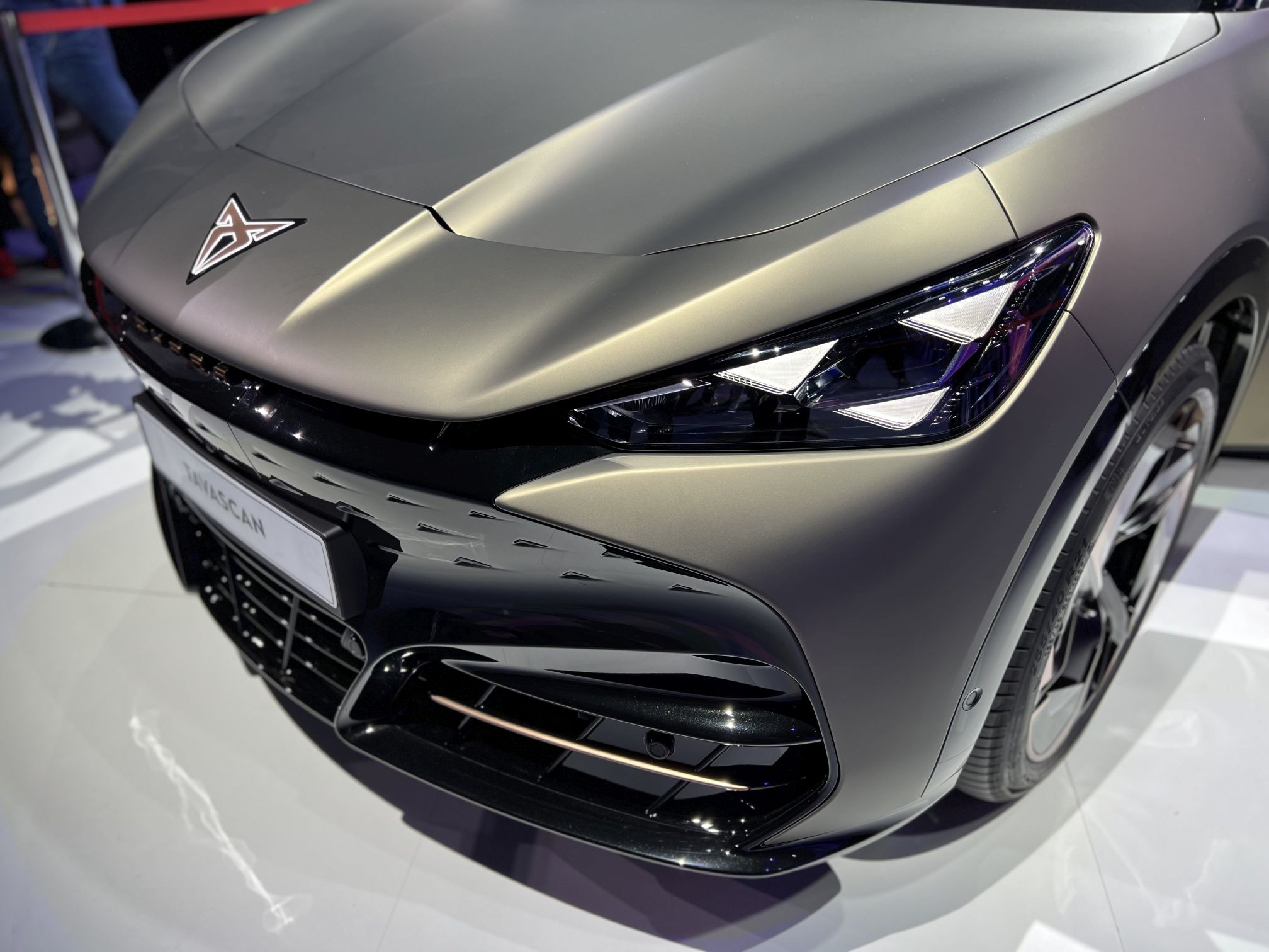 Elektryczna Cupra Tavascan. Premiera w Berlinie. Byliśmy tam - Automotyw