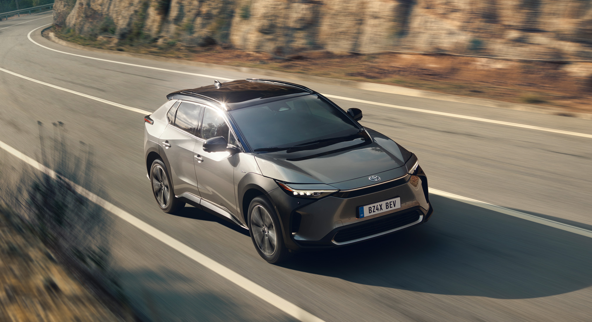 Toyota bZ4X - tak wygląda przyszłość? - Automotyw