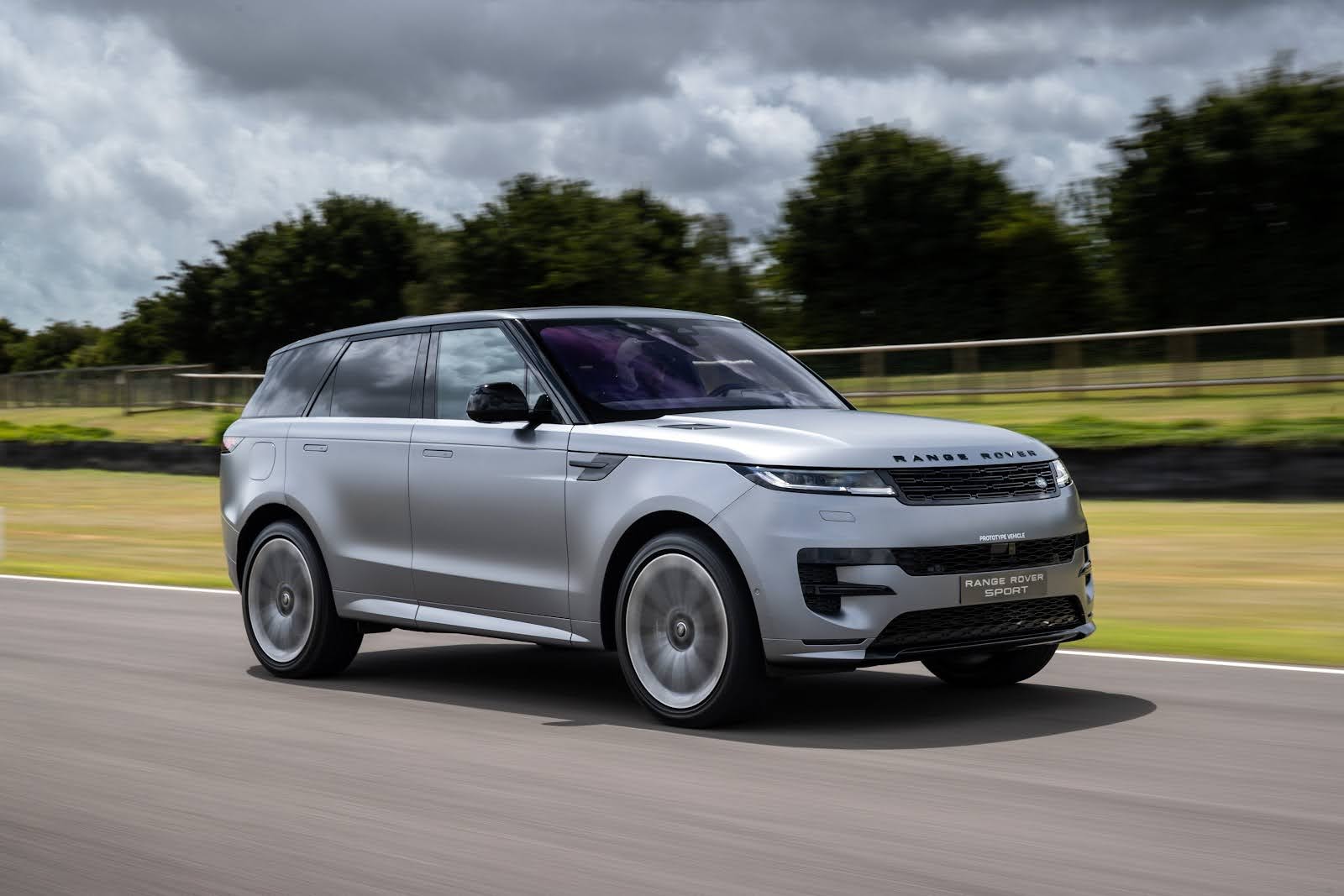 Sportowe auto rodzinne - dynamiczna jazda i wygoda dla całej rodziny ...